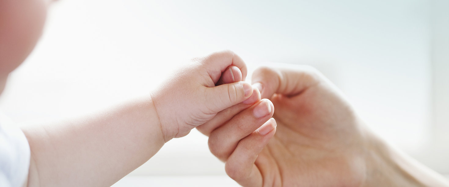 babyhand – KG Hypnobirthing courses by BirthDreams.co.uk